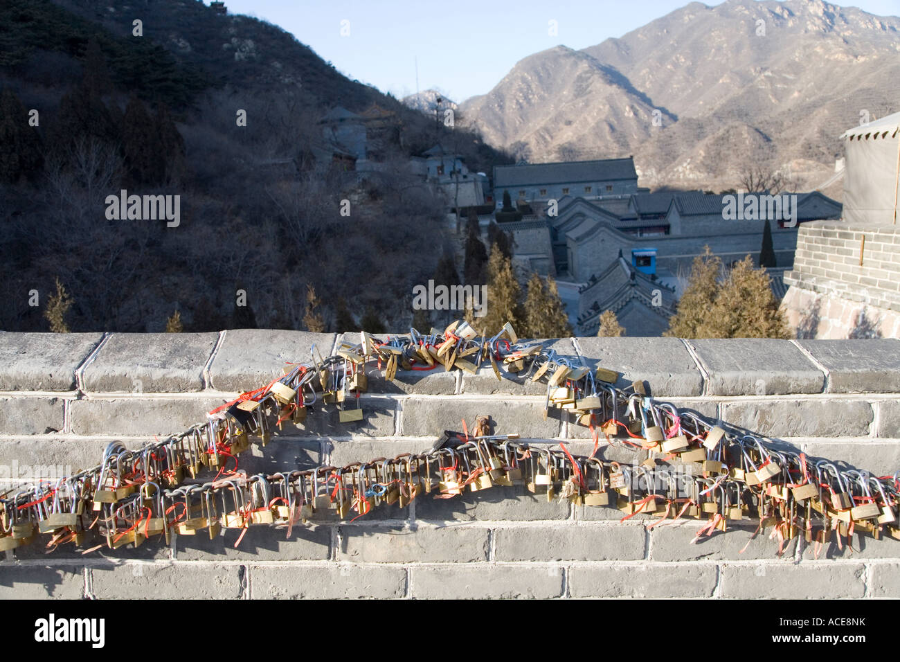 Locks strung on The Great Wall, China Stock Photo - Alamy
