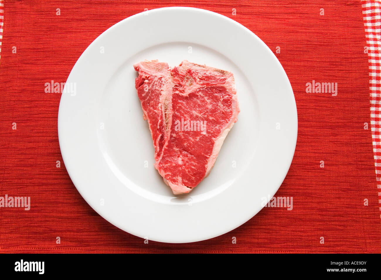 Steak on plate hi-res stock photography and images - Alamy