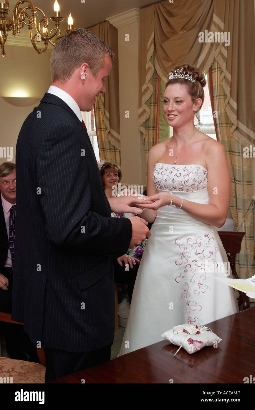 Wedding registry hi-res stock photography and images - Alamy