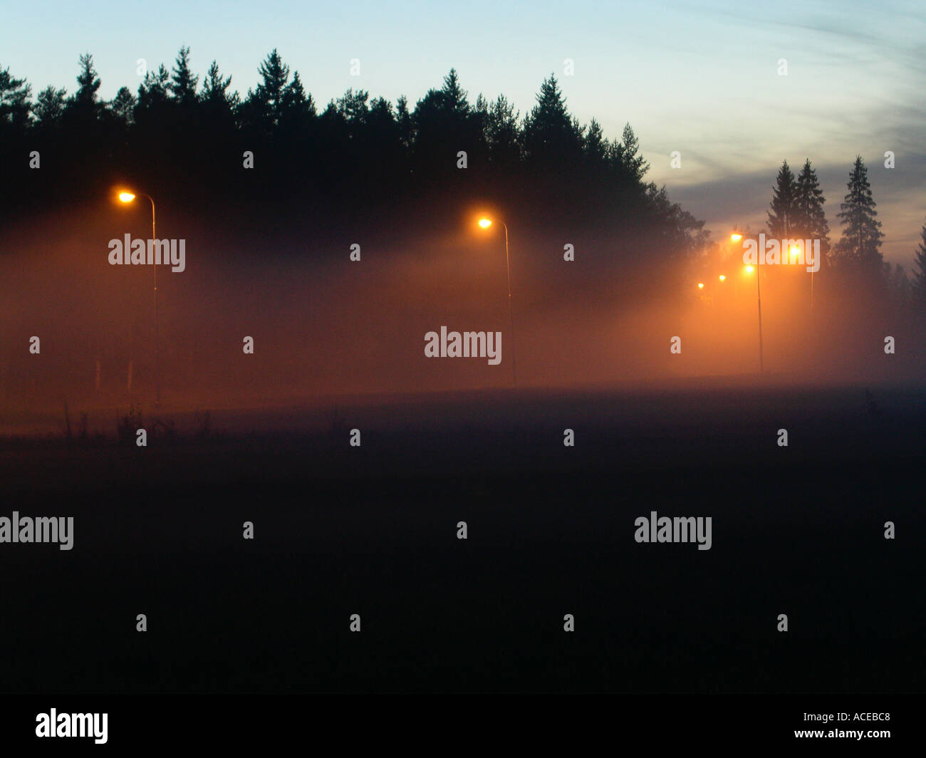 Street lamps in the fog hi-res stock photography and images - Alamy