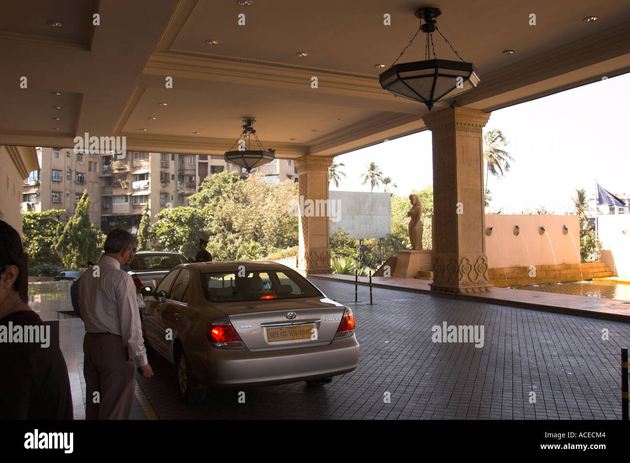 Jw marriott hotel in mumbai hi-res stock photography and images - Alamy