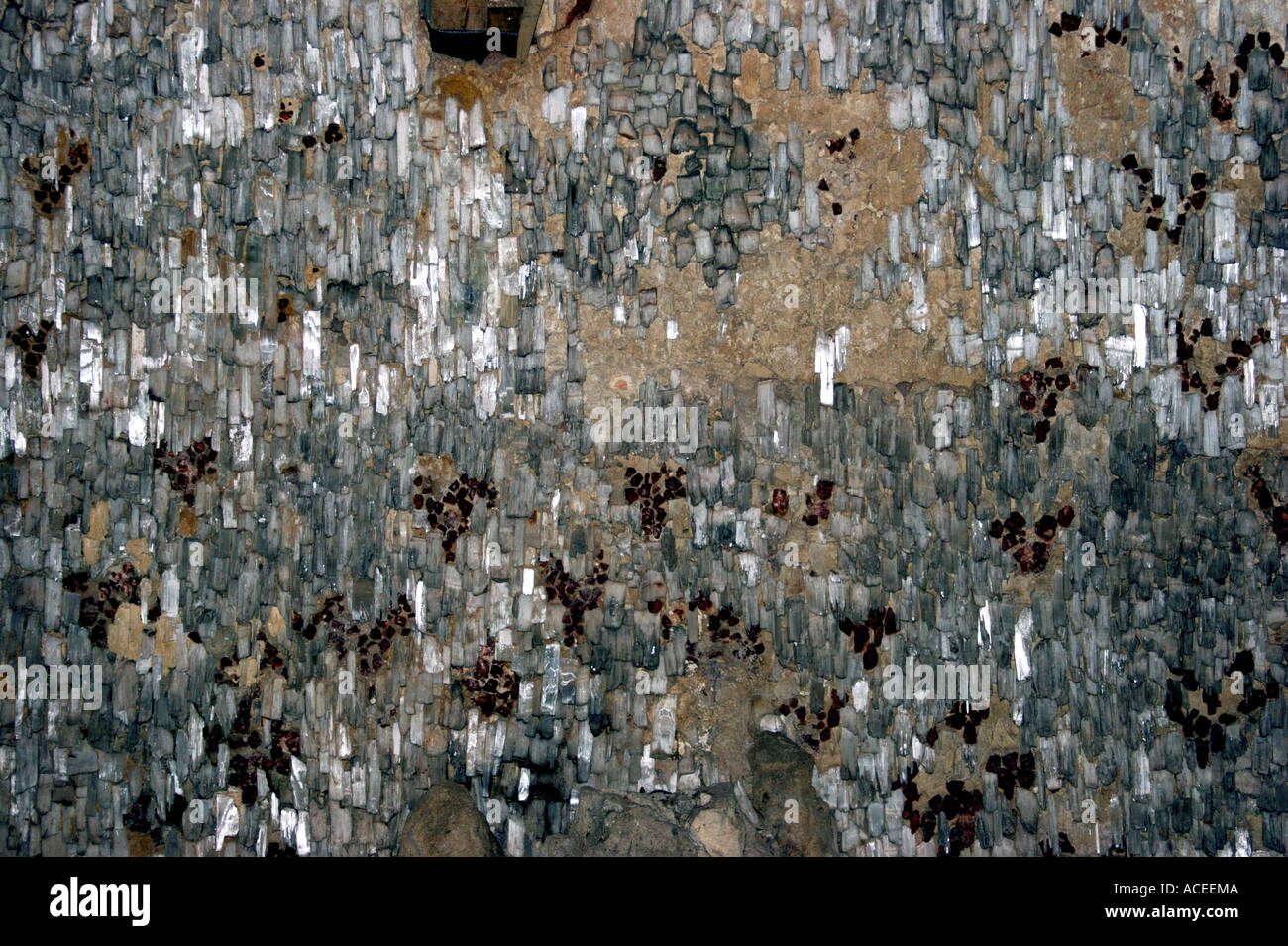 Painshill park grotto hi-res stock photography and images - Alamy