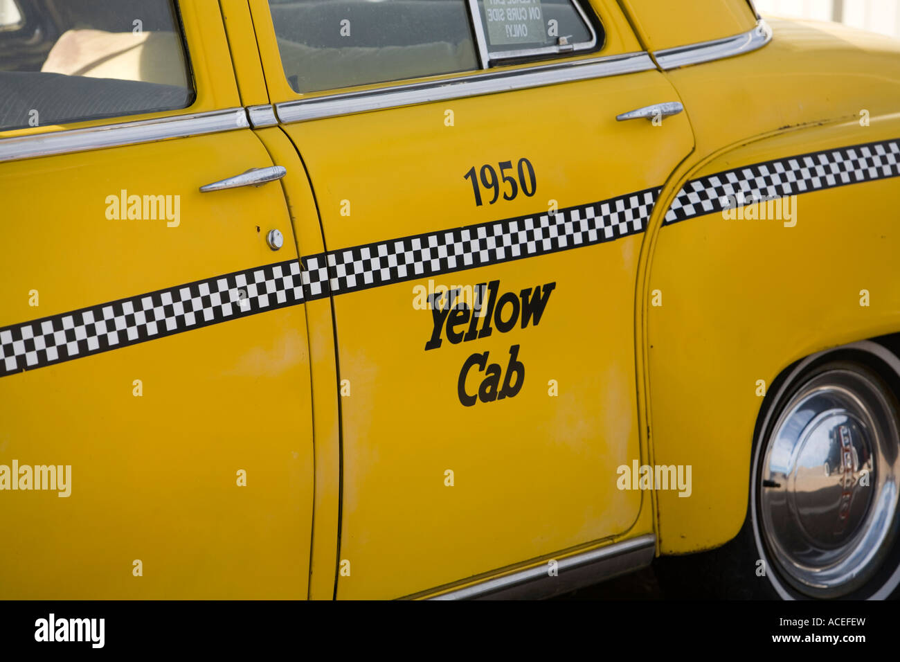 Cab side view hi-res stock photography and images - Alamy