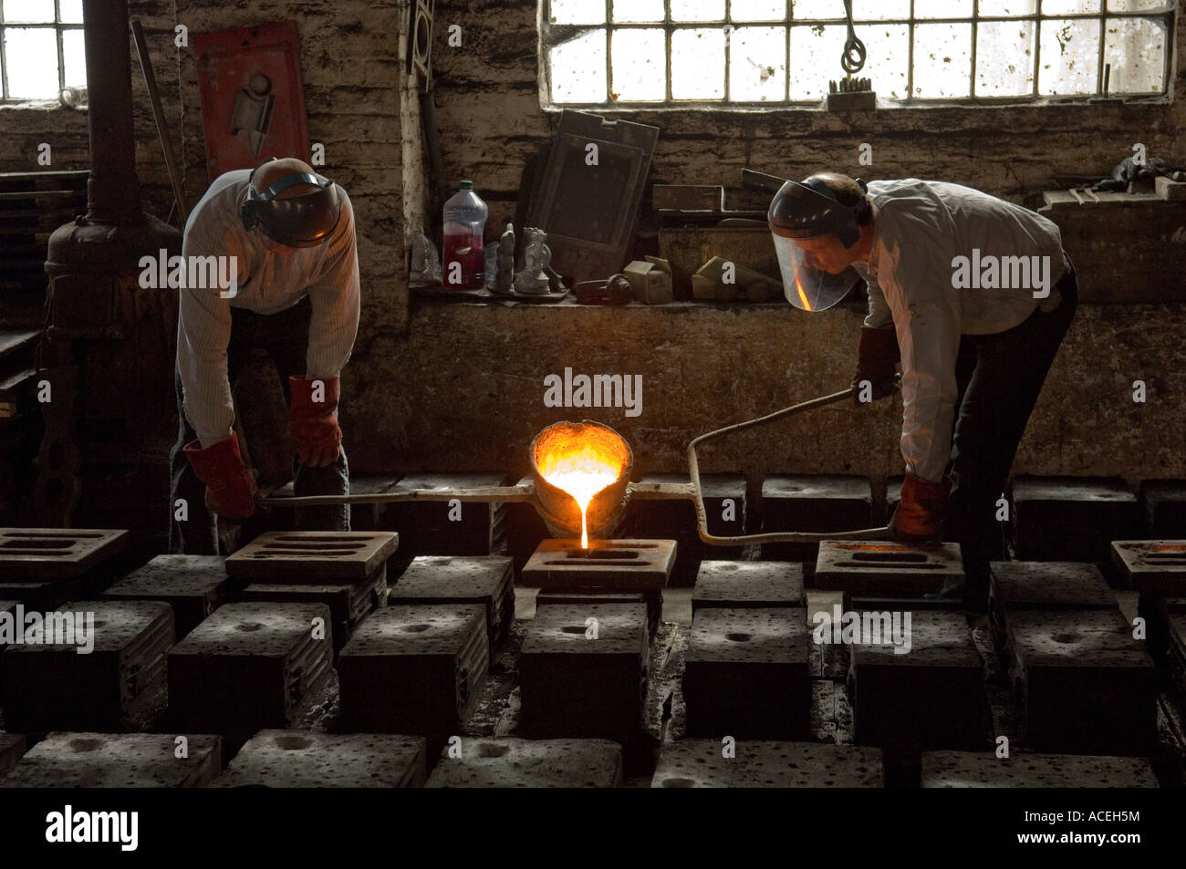 Cast iron foundry victorian hi-res stock photography and images - Alamy