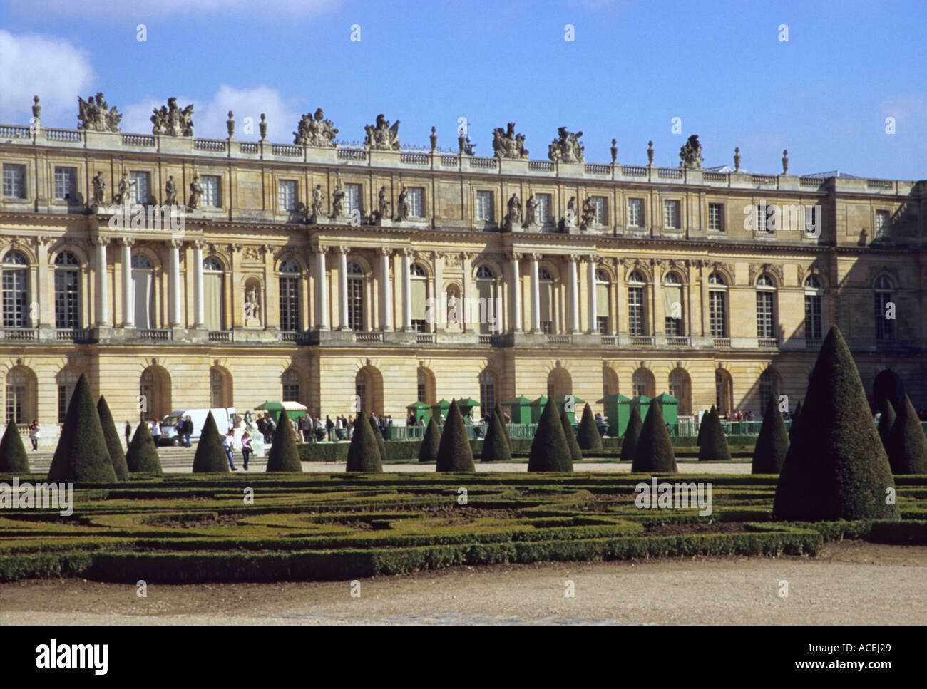 The chateau of versailles paris france hi-res stock photography and ...