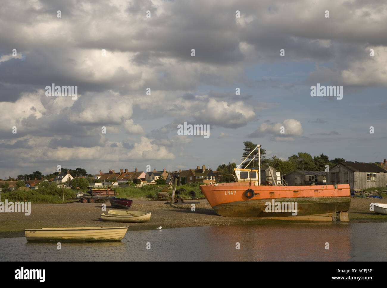 Brancaster shellfish hi-res stock photography and images - Alamy