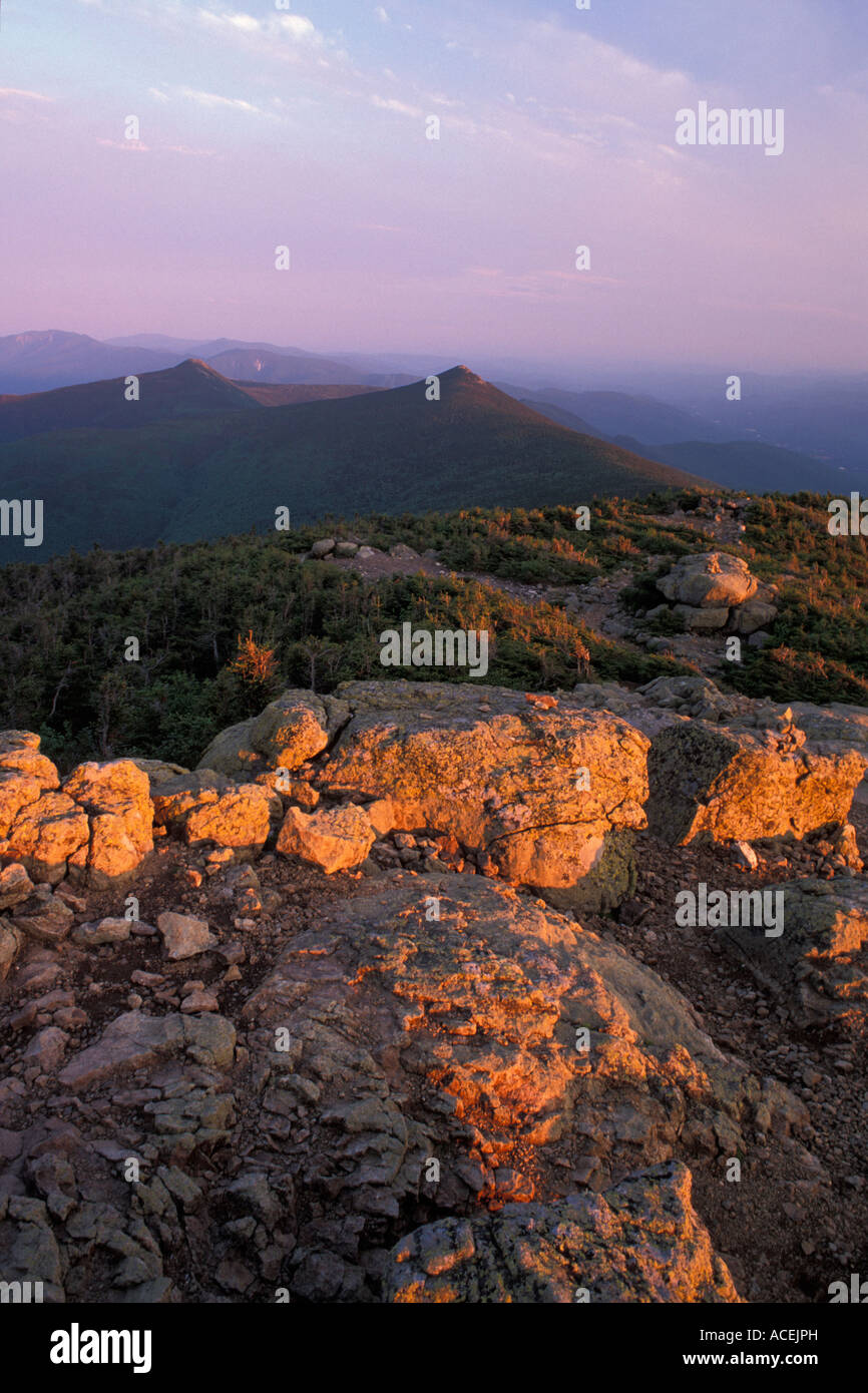 Franconia Ridge trail heading south toward Mount Liberty, White ...