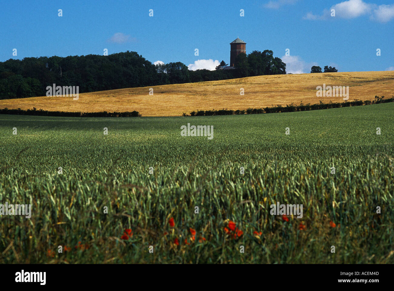 Rivey hill water tower hi-res stock photography and images - Alamy