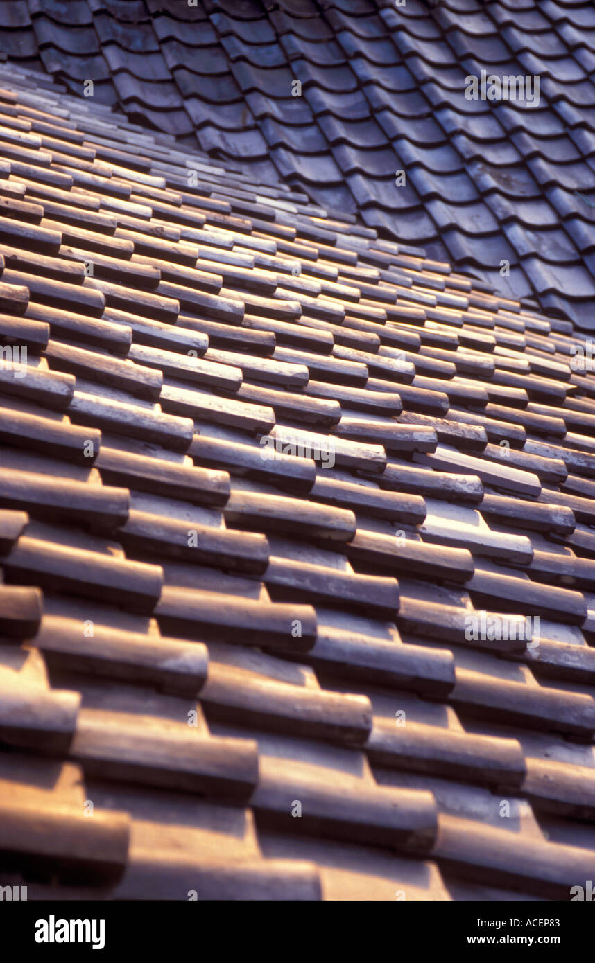 Clay roof tile patterns hi-res stock photography and images - Alamy
