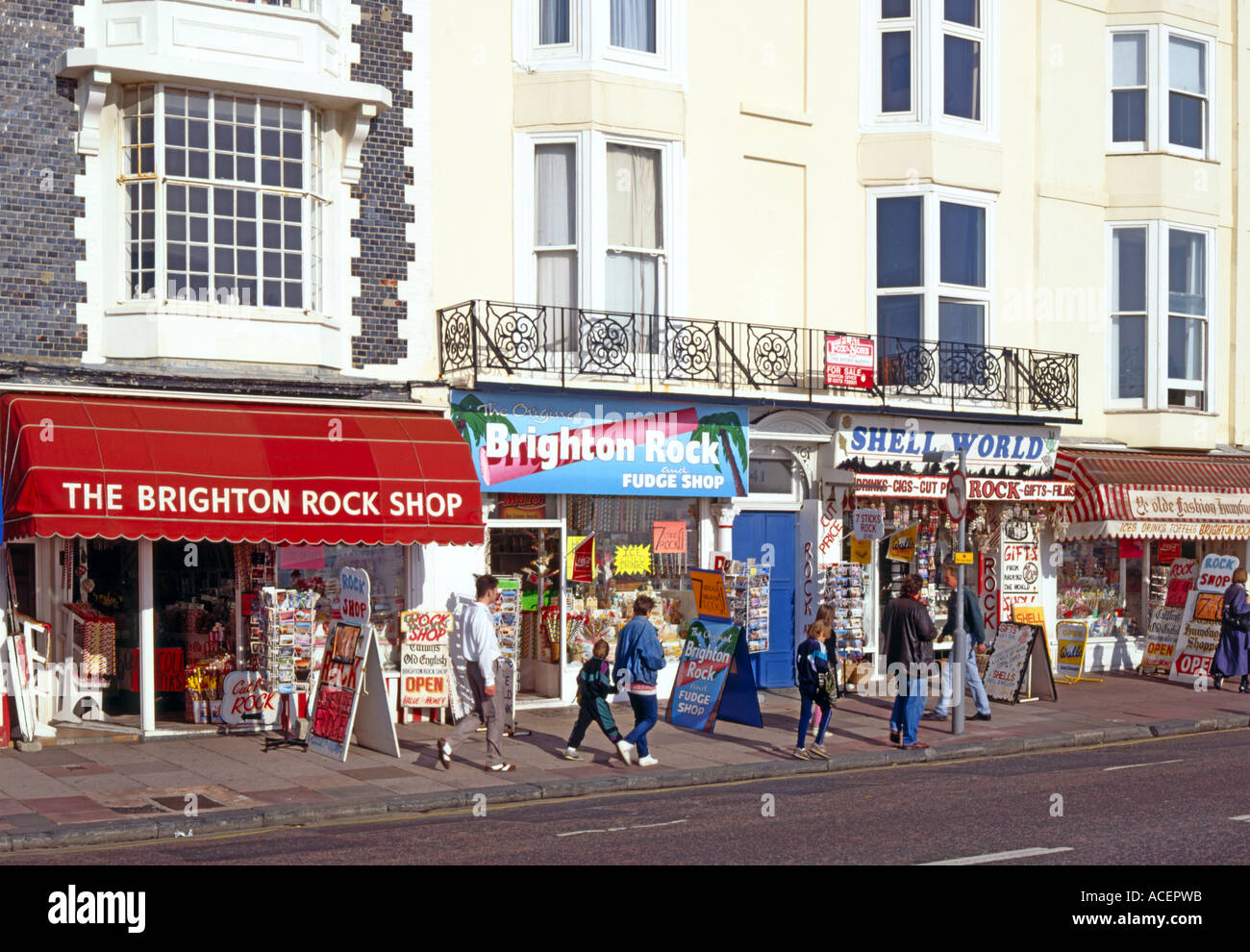 Brighton rock shop hi-res stock photography and images - Alamy