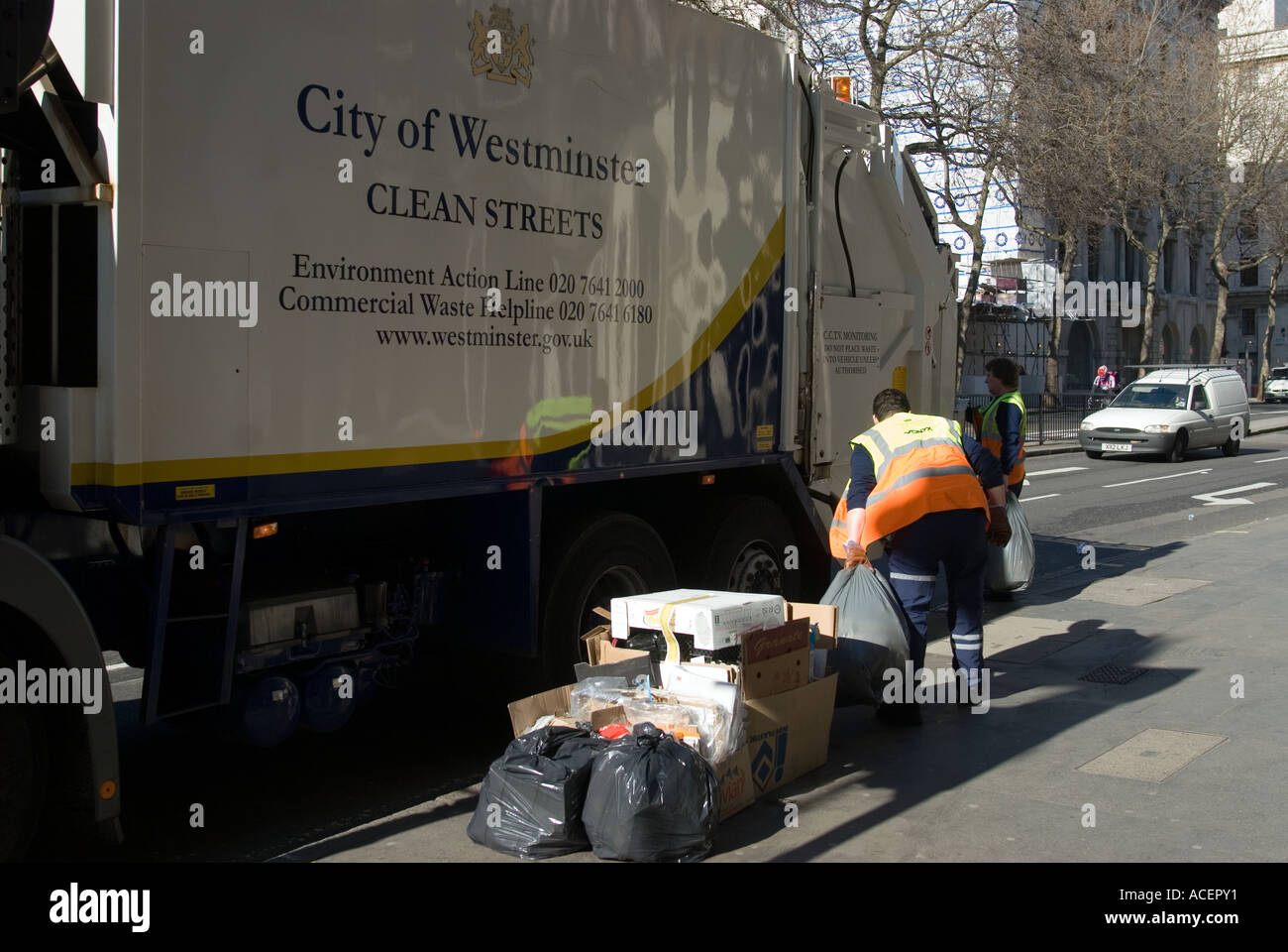 Refuse collection truck westminster hi-res stock photography and images ...