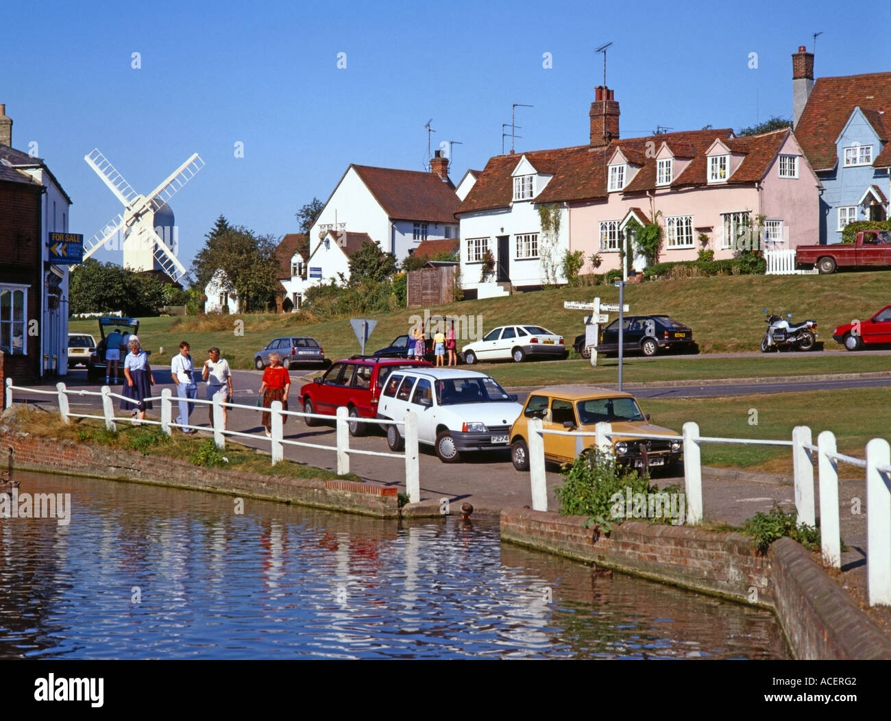 Finchingfield village duck pond essex hi-res stock photography and ...