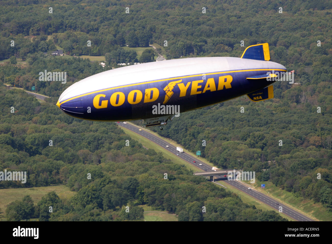 Goodyear blimp hi-res stock photography and images - Alamy