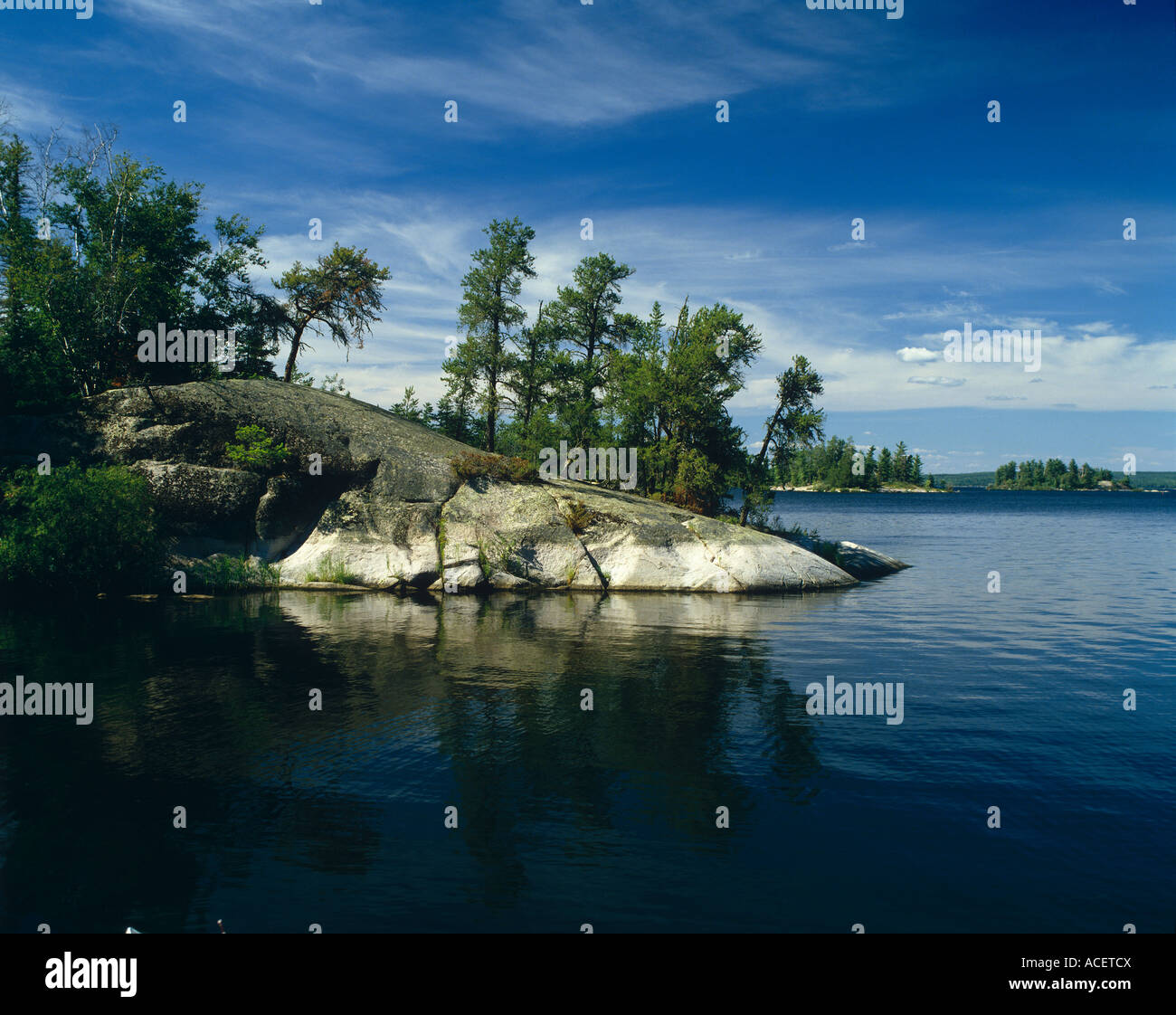 Shoreline of lake Stock Photo - Alamy