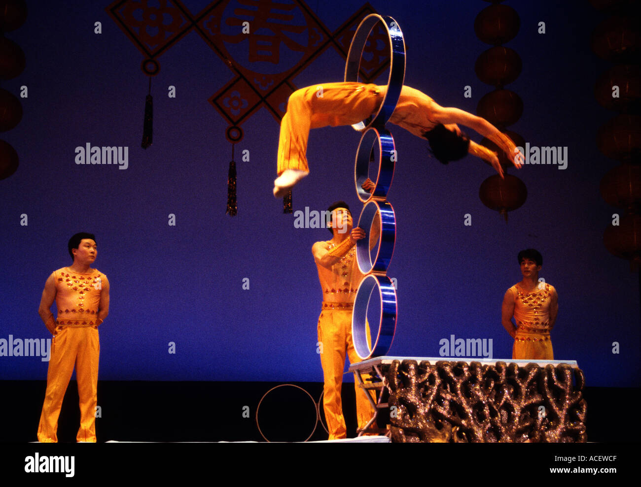 Shanghai China Shanghai acrobats Stock Photo - Alamy