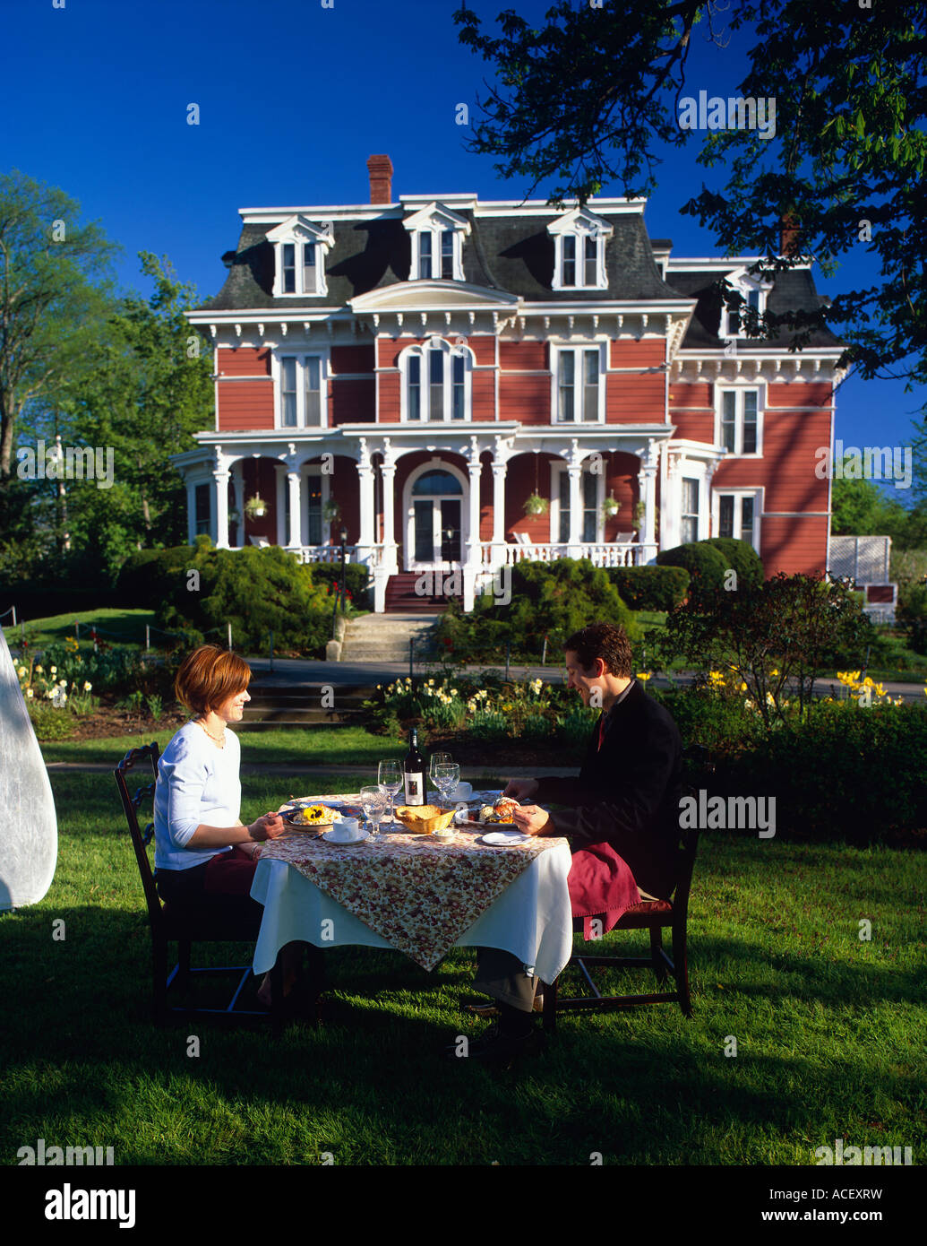 Blomidon Inn dinner outside Stock Photo - Alamy