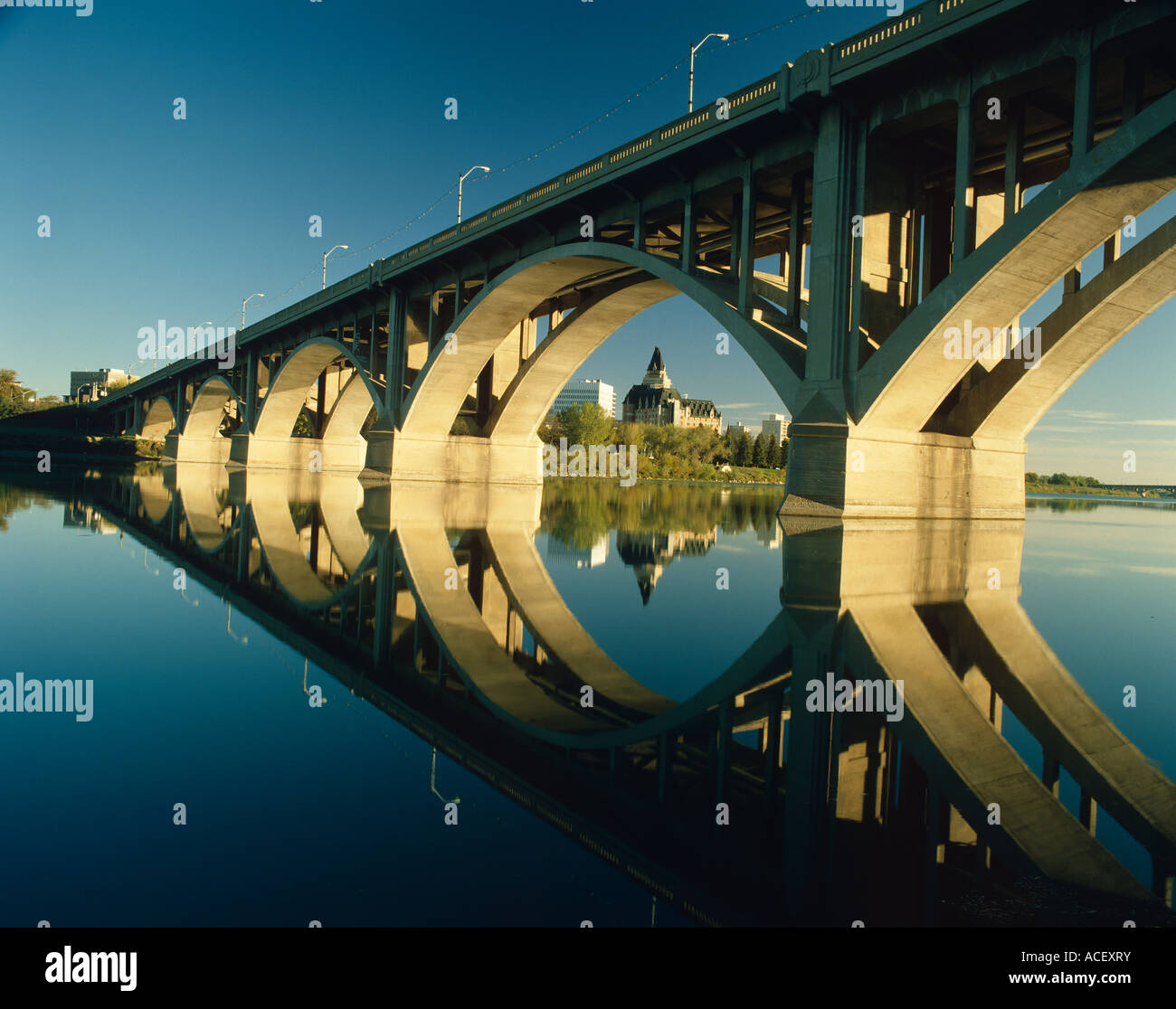 Bridge reflection in water saskatoon sk Stock Photo - Alamy