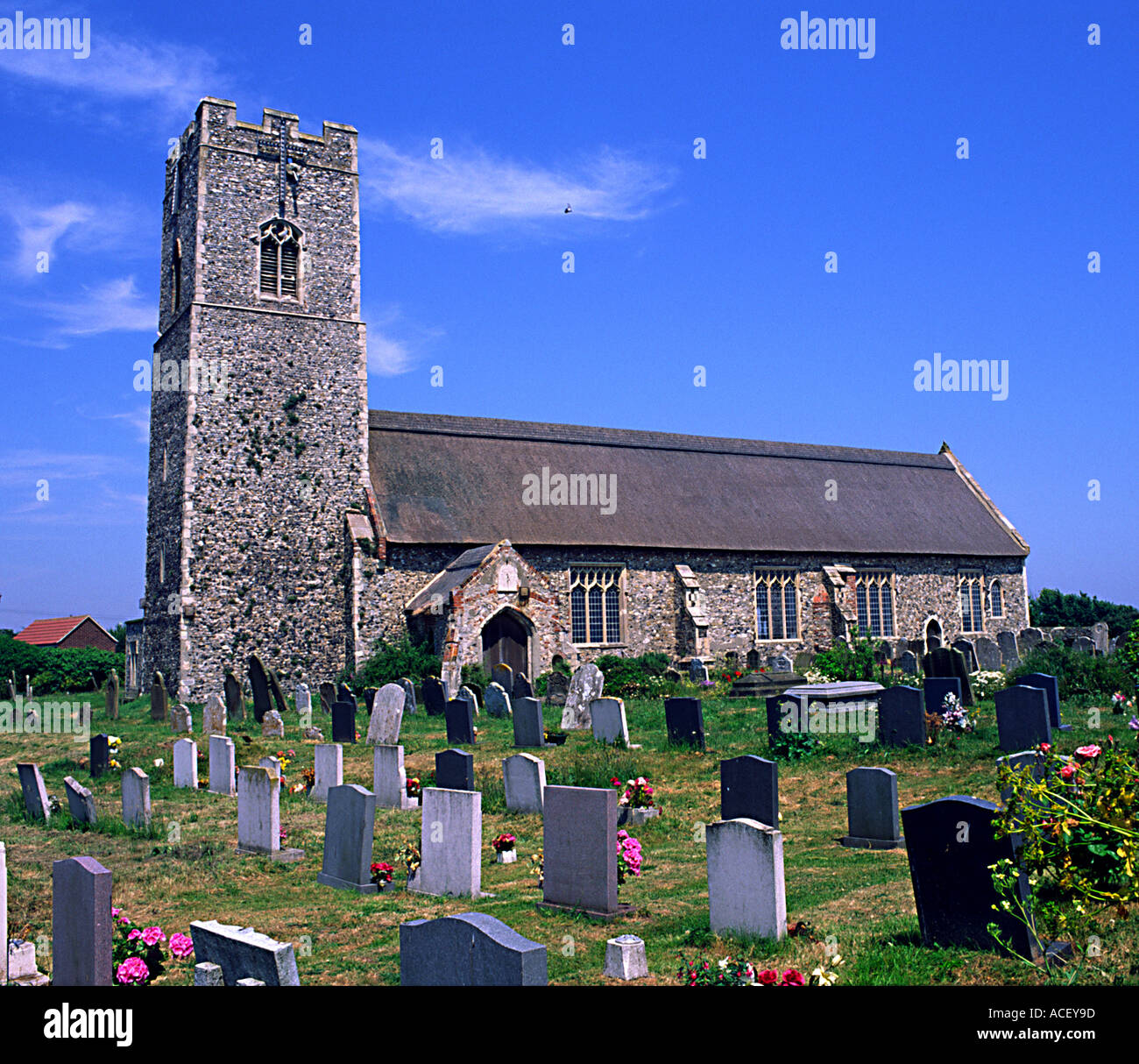 Pakefield church hi-res stock photography and images - Alamy