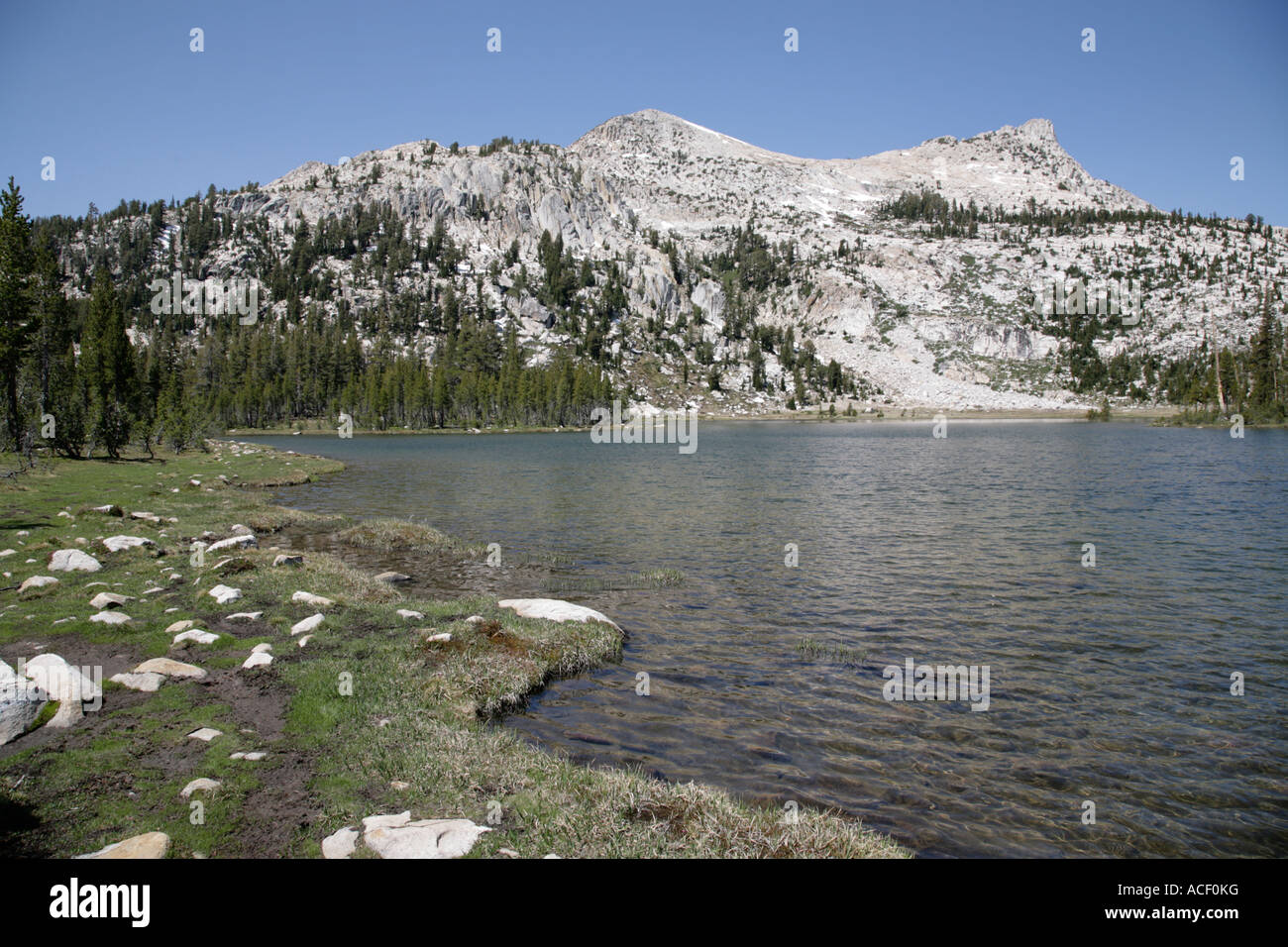 Lake elizabeth yosemite hi-res stock photography and images - Alamy
