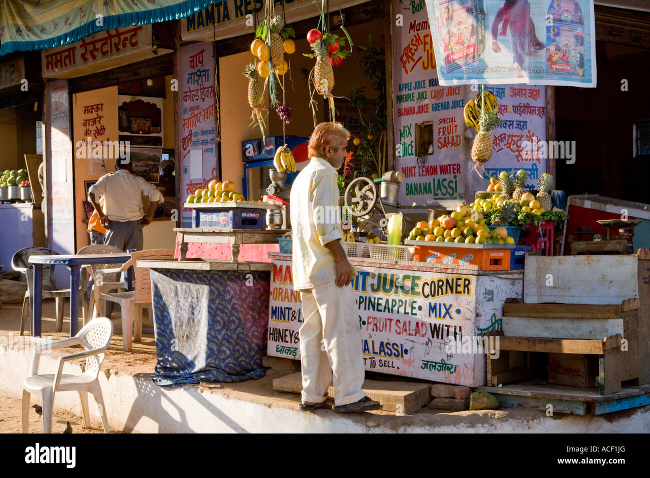 fruit store at the corner Stock Photo - Alamy