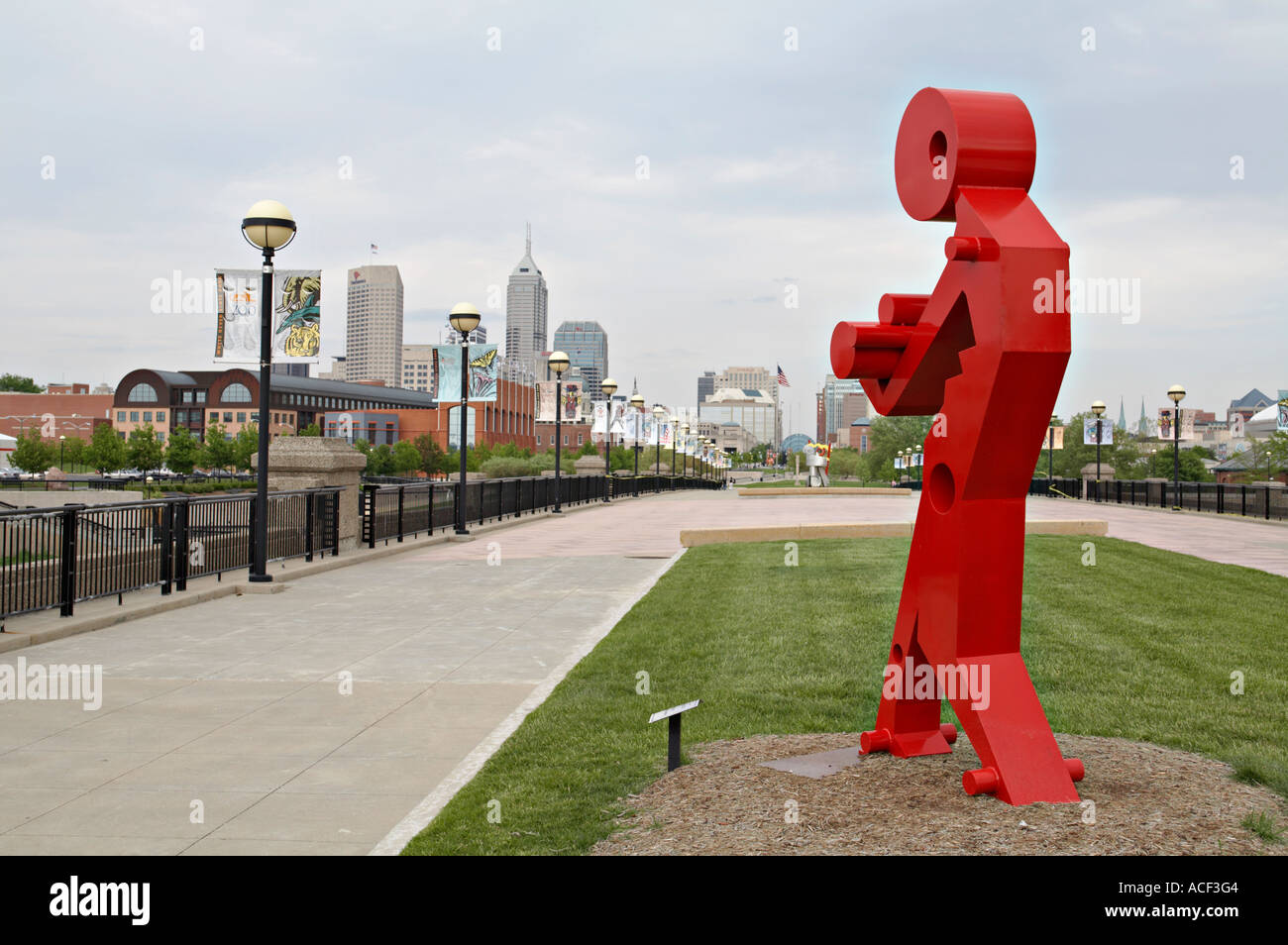 Public art sculpture indianapolis hi-res stock photography and images ...