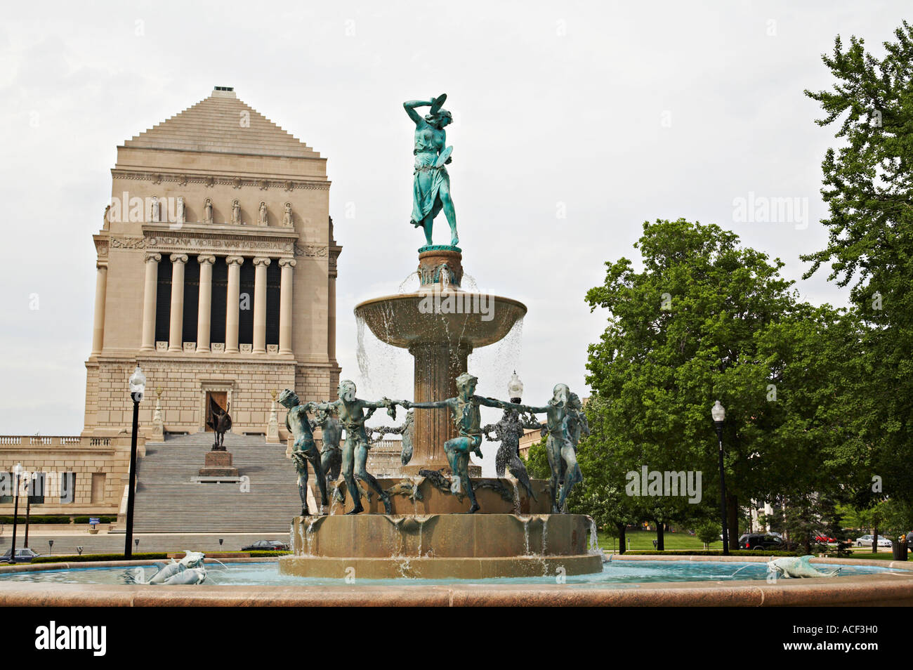 INDIANA Indianapolis Five level Depew Fountain University Park downtown ...