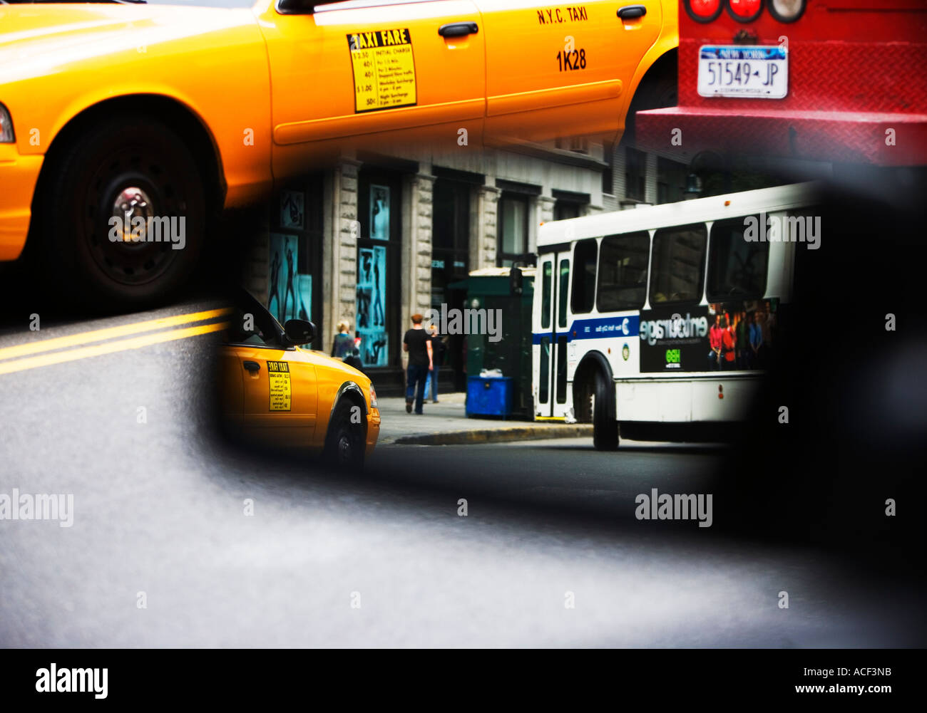 Many taxis in a row hi-res stock photography and images - Alamy