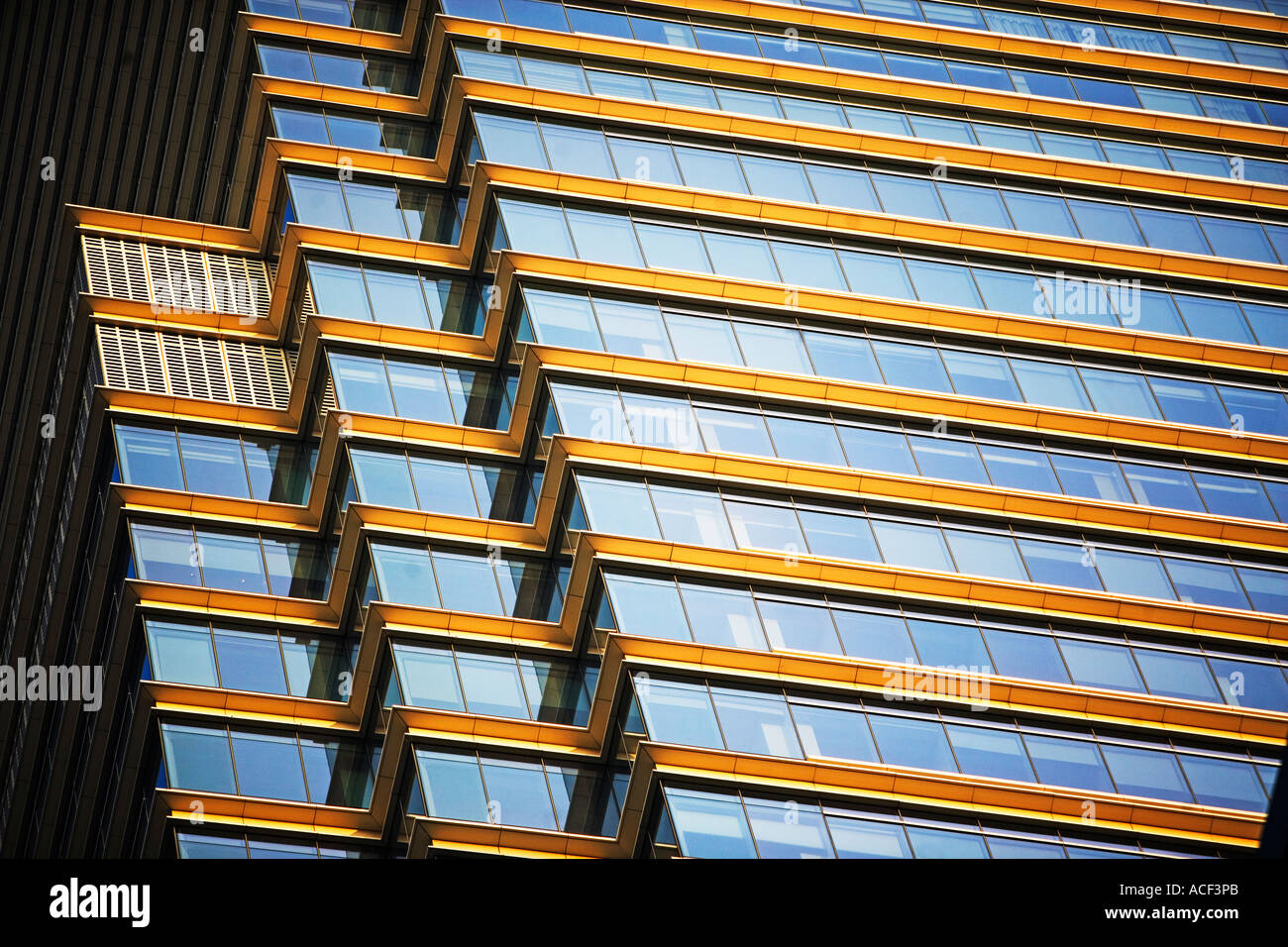 BLOOMBERG BUILDING, NEW YORK CITY Stock Photo - Alamy