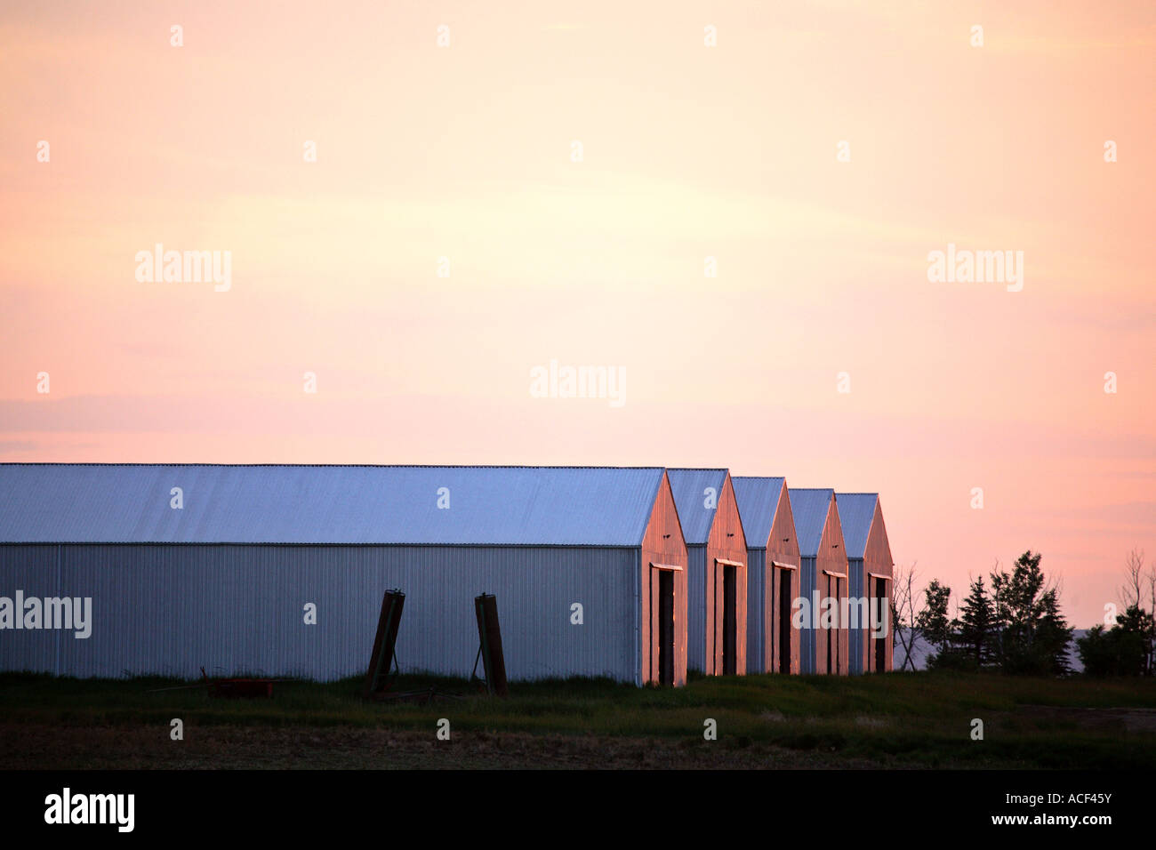 Setting sun lighting up hi-res stock photography and images - Alamy