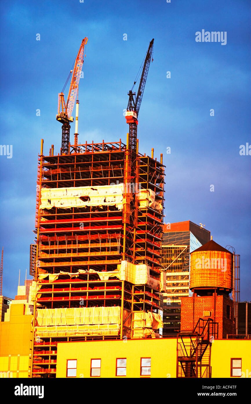 New york skyscraper beam construction hi-res stock photography and ...