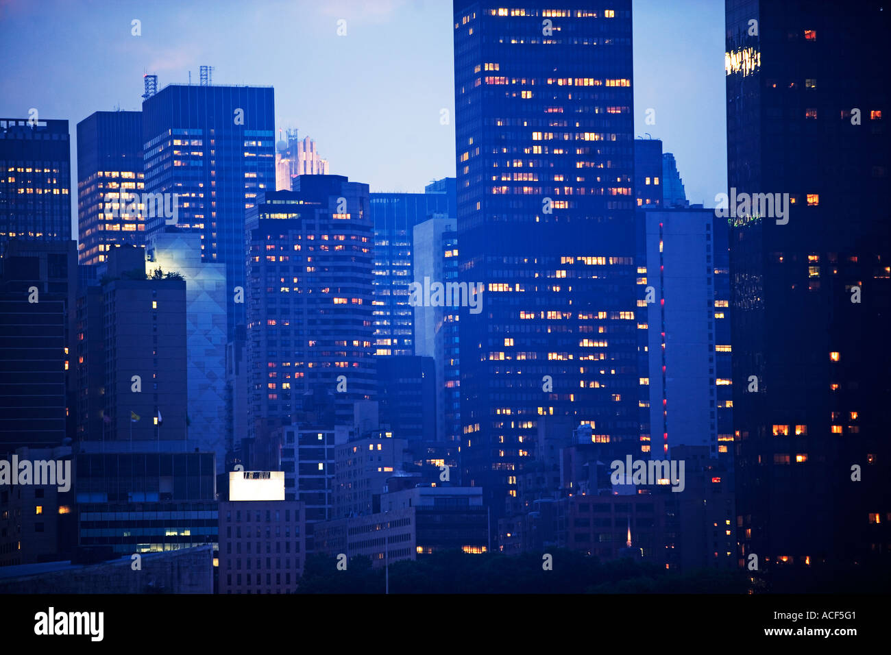 NEW YORK CITY, TRUMP WORLD TOWER, NIGHT, LIGHTS Stock Photo - Alamy