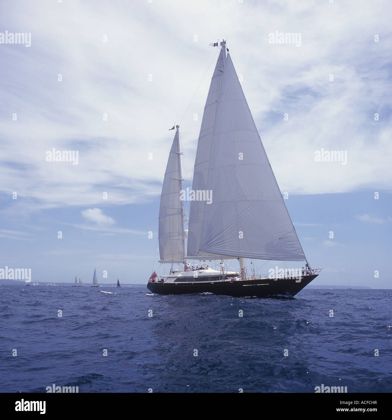 Superyacht Cup Palma 2007 - Super Sailing Yachts under way in the Bay ...