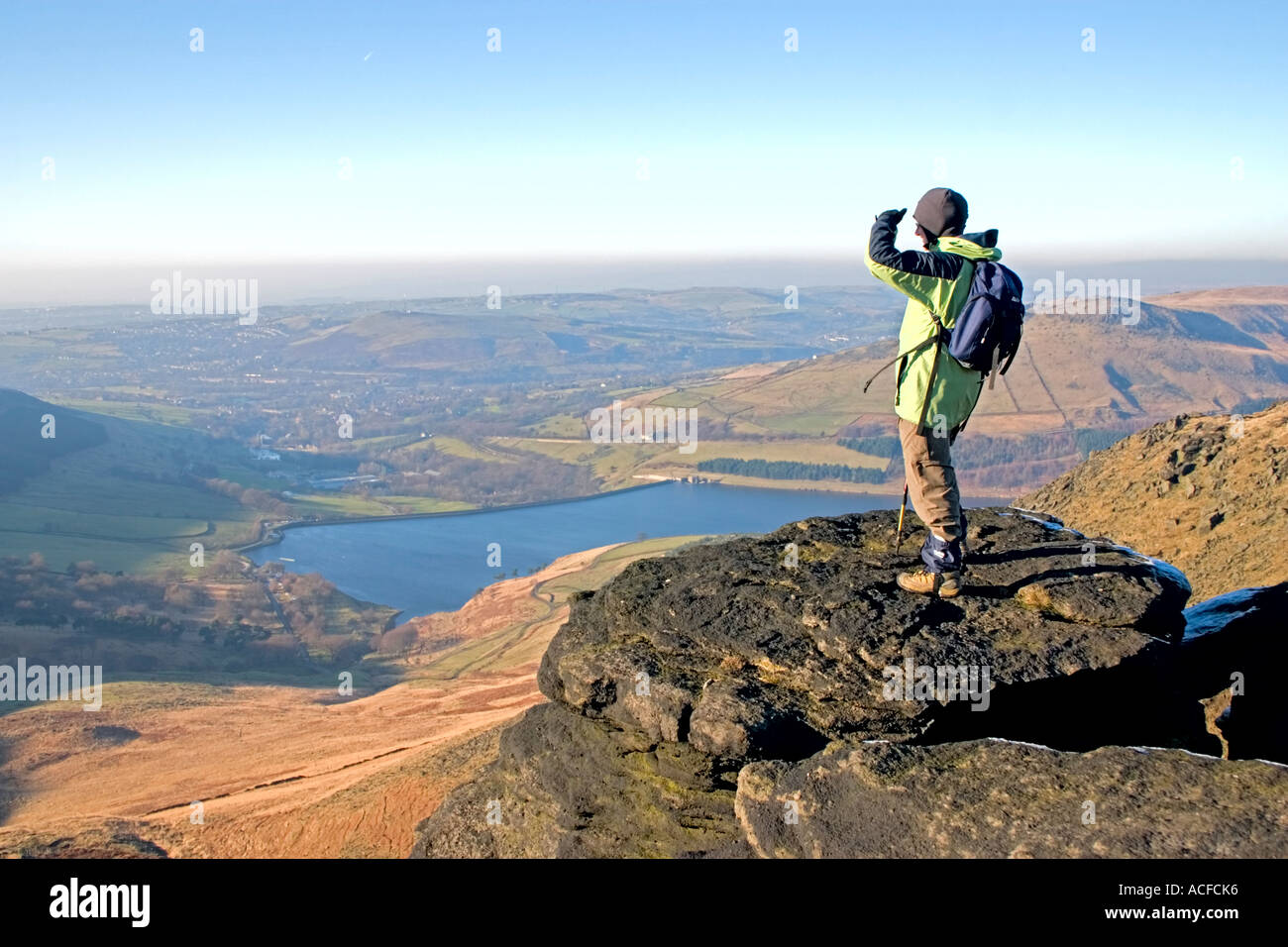 Dovestones hi-res stock photography and images - Alamy