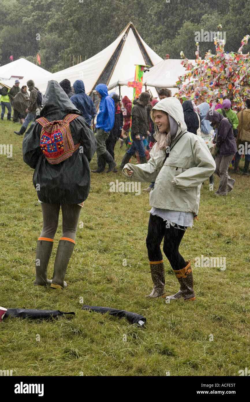 Girls dancing in mud in hi-res stock photography and images - Alamy