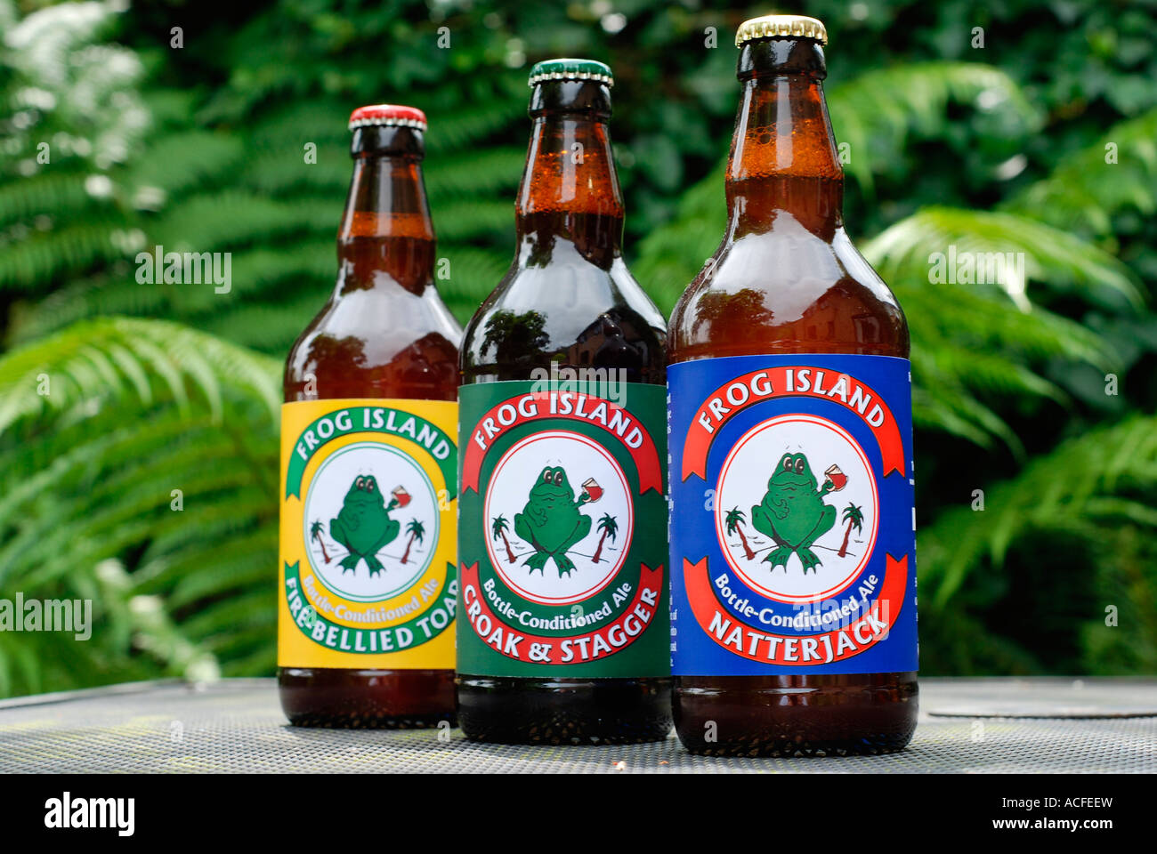 Frog bottle hi-res stock photography and images - Alamy