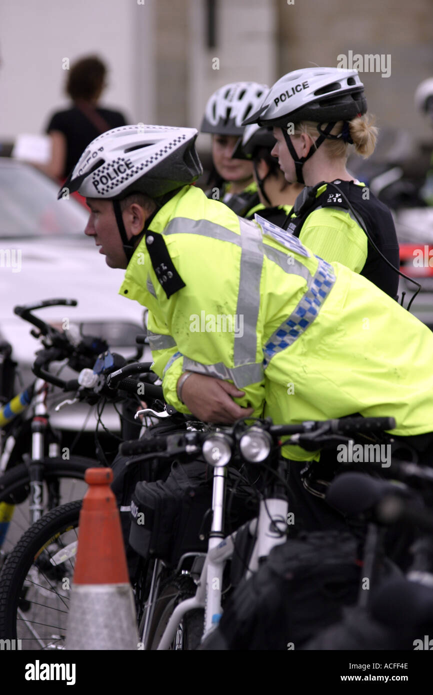 police cyclist on patrol Stock Photo - Alamy