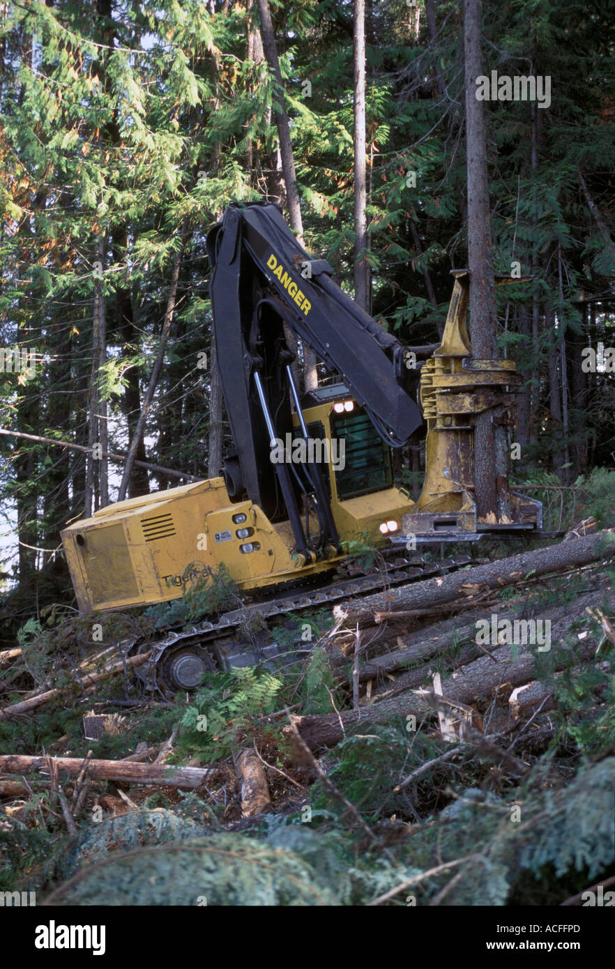 Yarder hi-res stock photography and images - Alamy