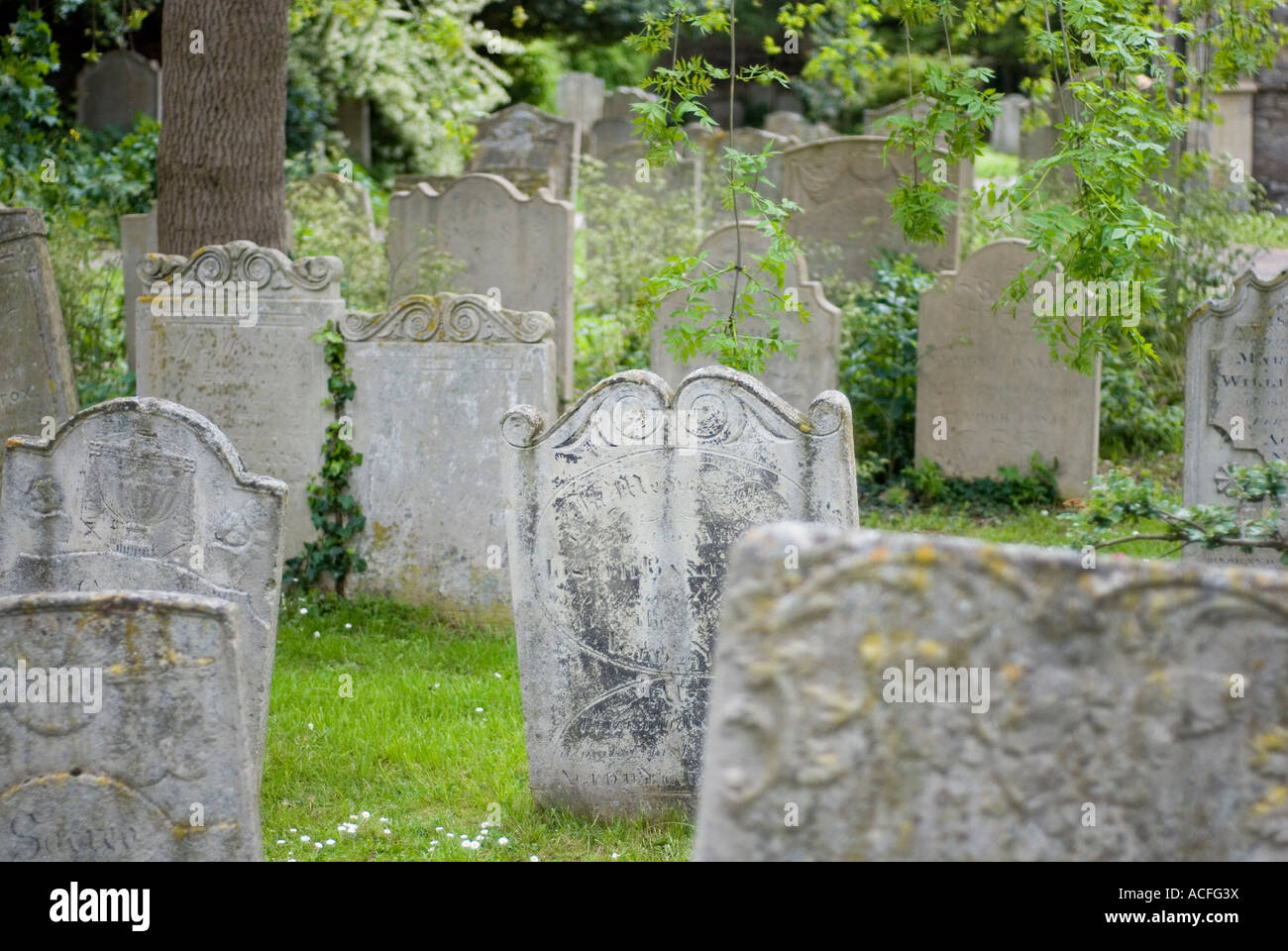 Oundle northamptonshire northants hi-res stock photography and images ...