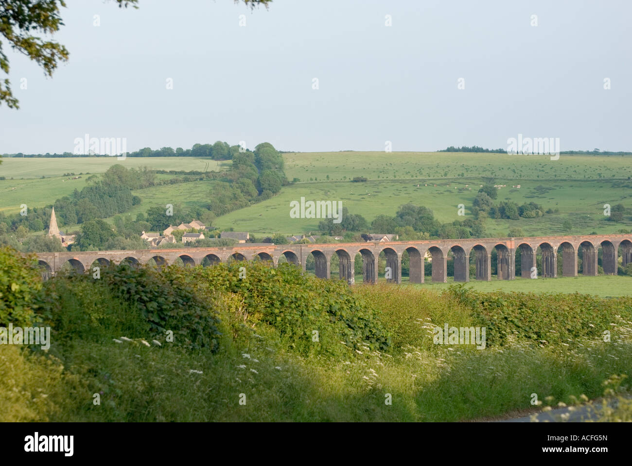 Welland viaduct hi-res stock photography and images - Alamy