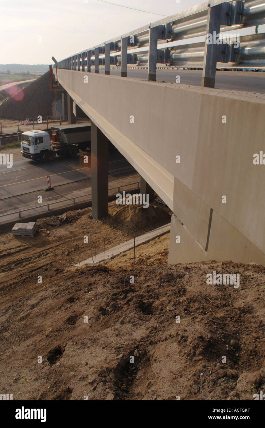 Constructing the M5 toll motorway in Hungary - a section of motorway ...