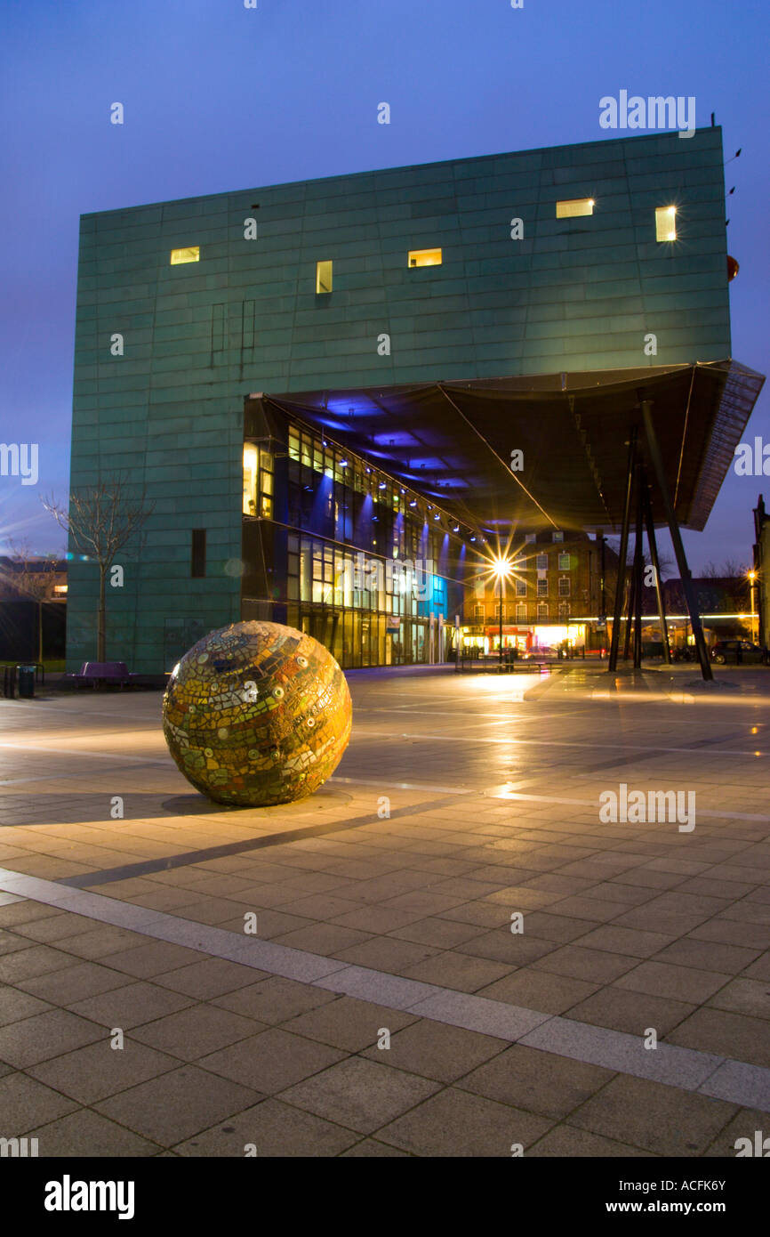 Peckham Square with Library and Media Centre, Southwark, London, at ...