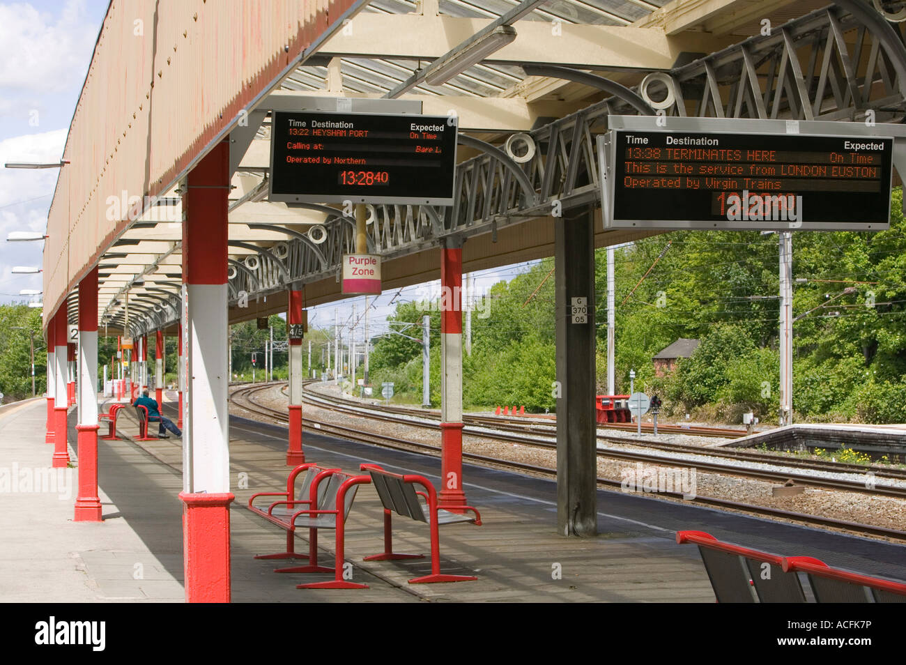 Lancaster station hi-res stock photography and images - Alamy