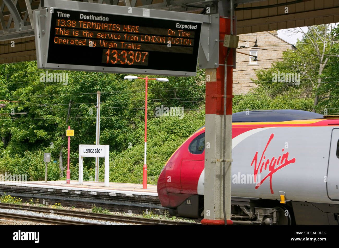 Train lancaster station lancashire uk hi-res stock photography and ...