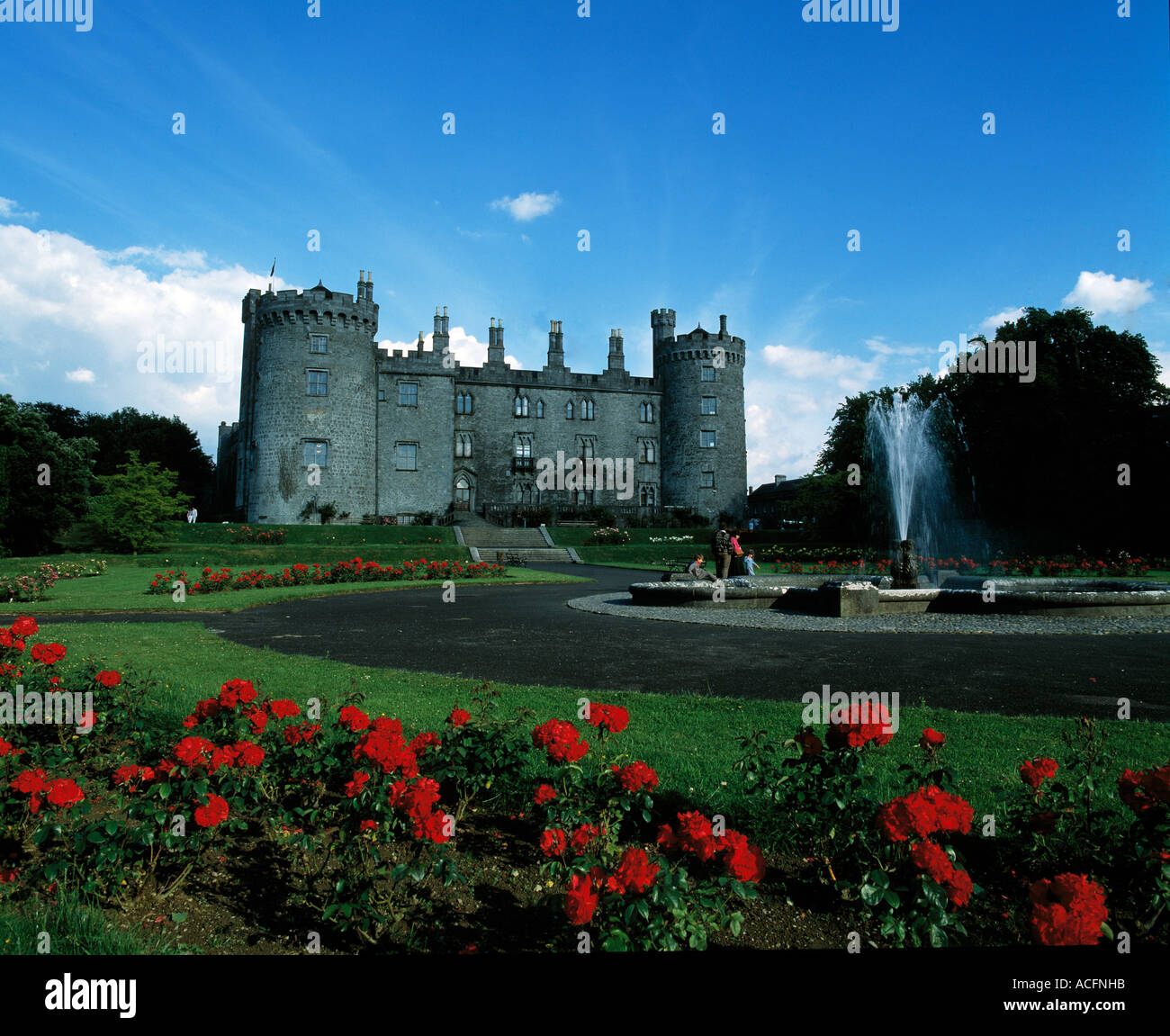 ireland, kilkenny, castle, clan settlers colonial castle in the irish ...