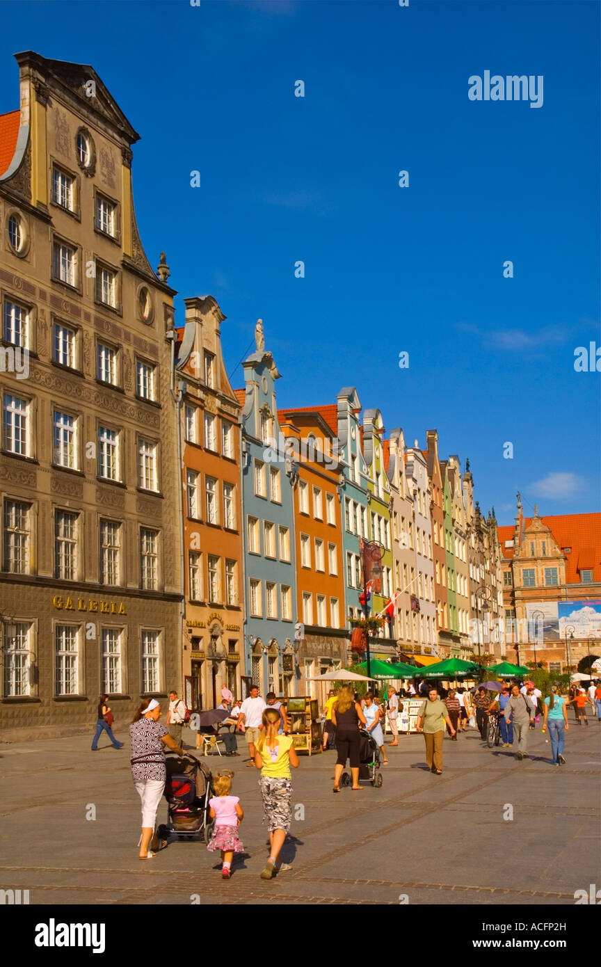 Central square in gdansk hi-res stock photography and images - Alamy