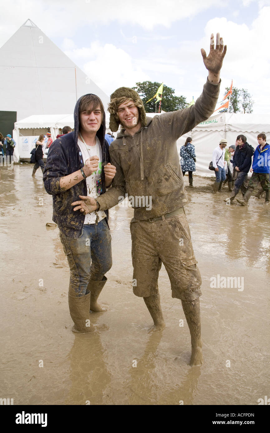 Glastonbury festival mud rain hi-res stock photography and images - Alamy