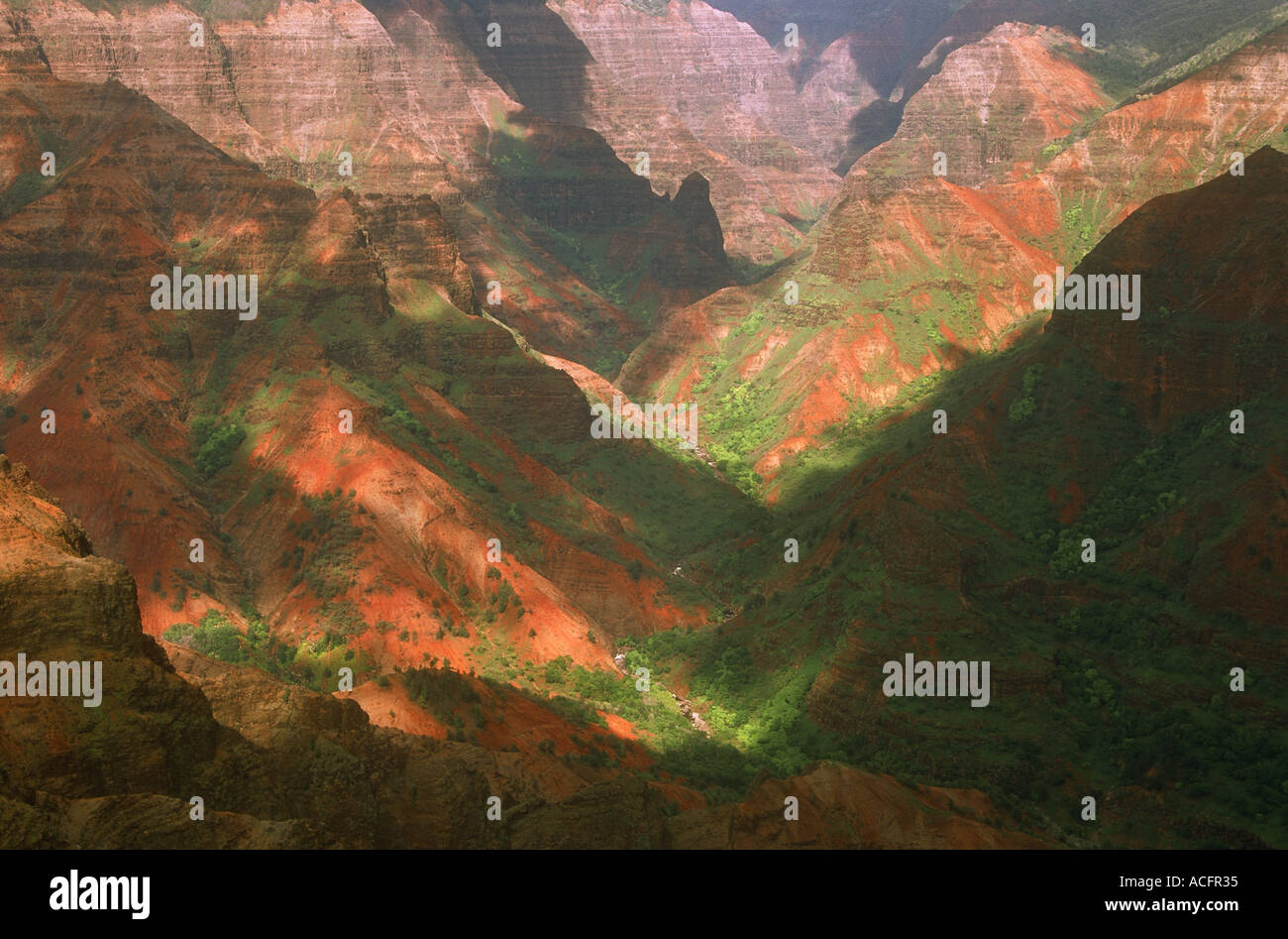 Earth shadow hawaii hi-res stock photography and images - Alamy
