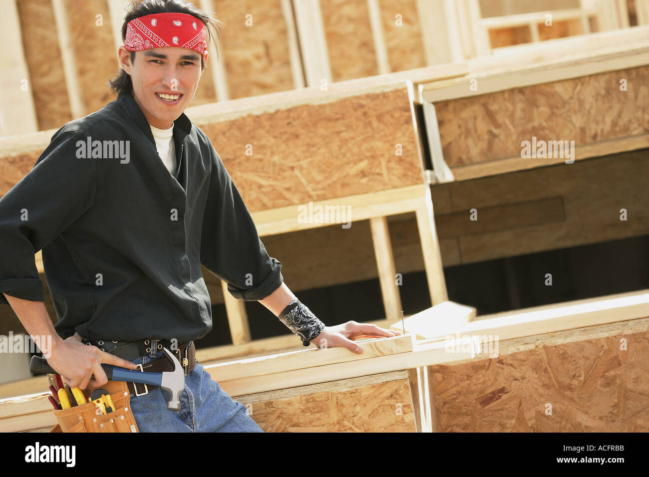 Aboriginal construction worker hi-res stock photography and images - Alamy