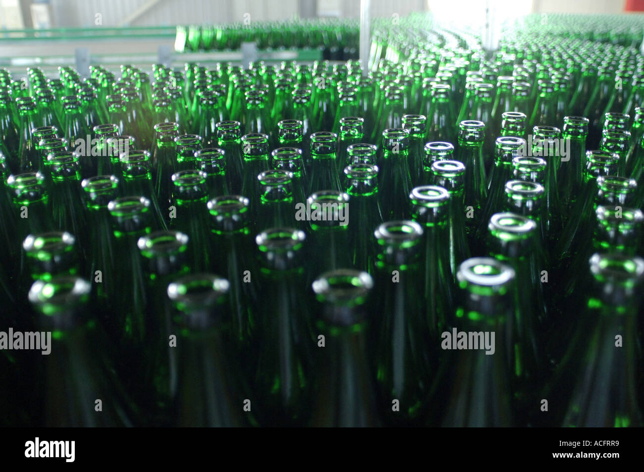 Glass bottles production heat hi-res stock photography and images - Alamy