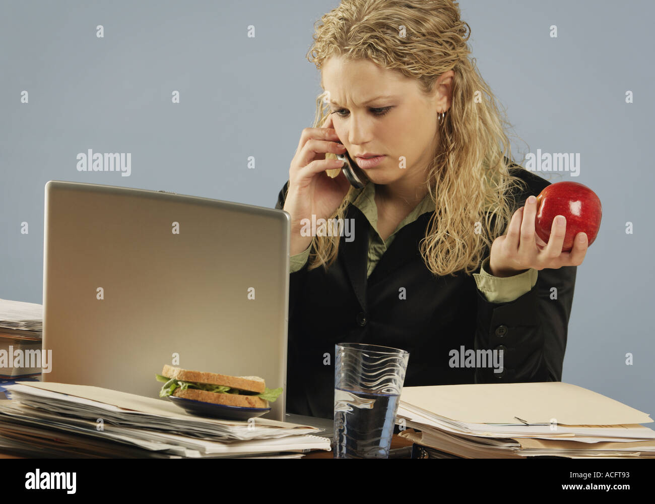 Red2278 hi-res stock photography and images - Alamy